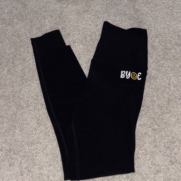Peloton | Pants & Jumpsuits | Peloton Byoe Cadent Leggings | Poshmark
